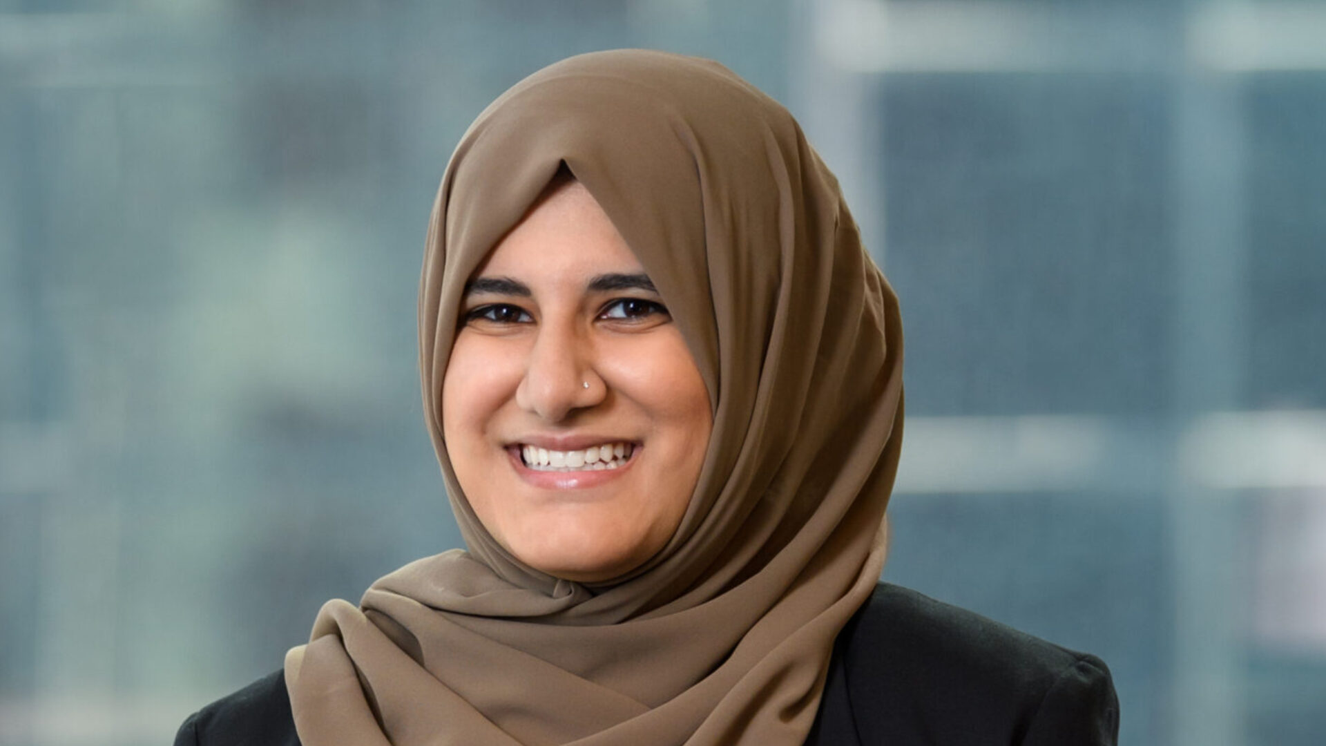 Insiya Aziz | Alumni & Giving | Texas Law