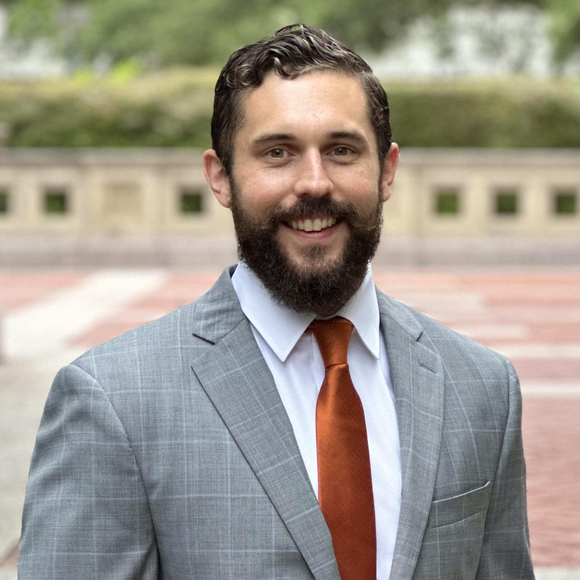 Contact Us | Alumni & Giving | Texas Law