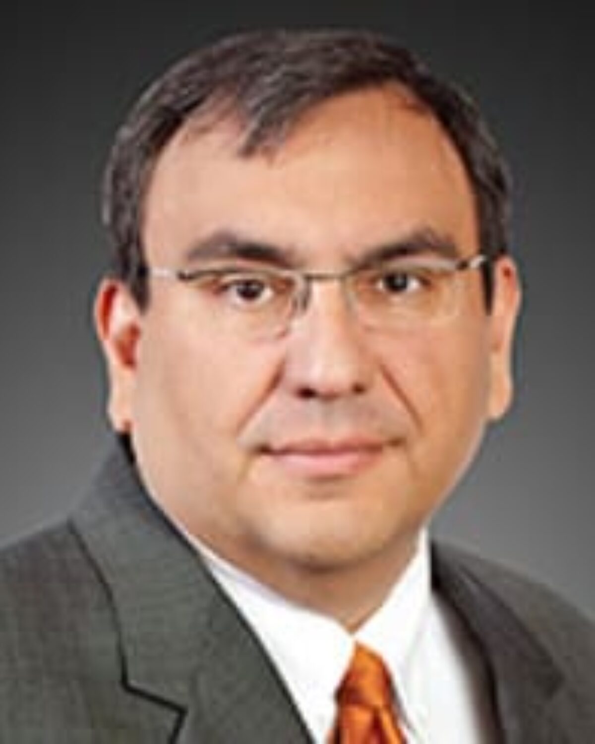 Richard Valle | Alumni & Giving | Texas Law